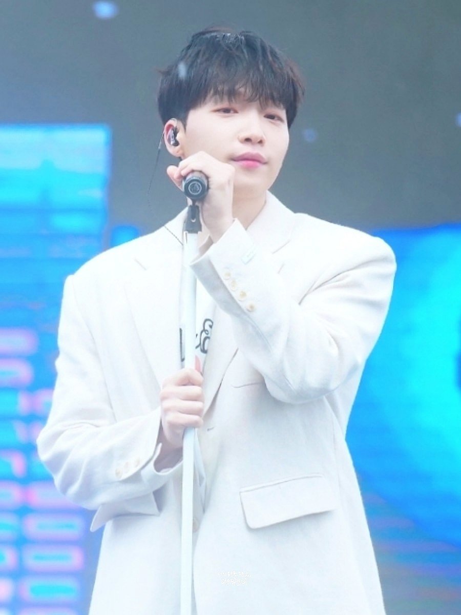 Rhythmic Boy on Twitter: "230507 🤍 #정세운 #JEONGSEWOON @jeongsewoon_twt"