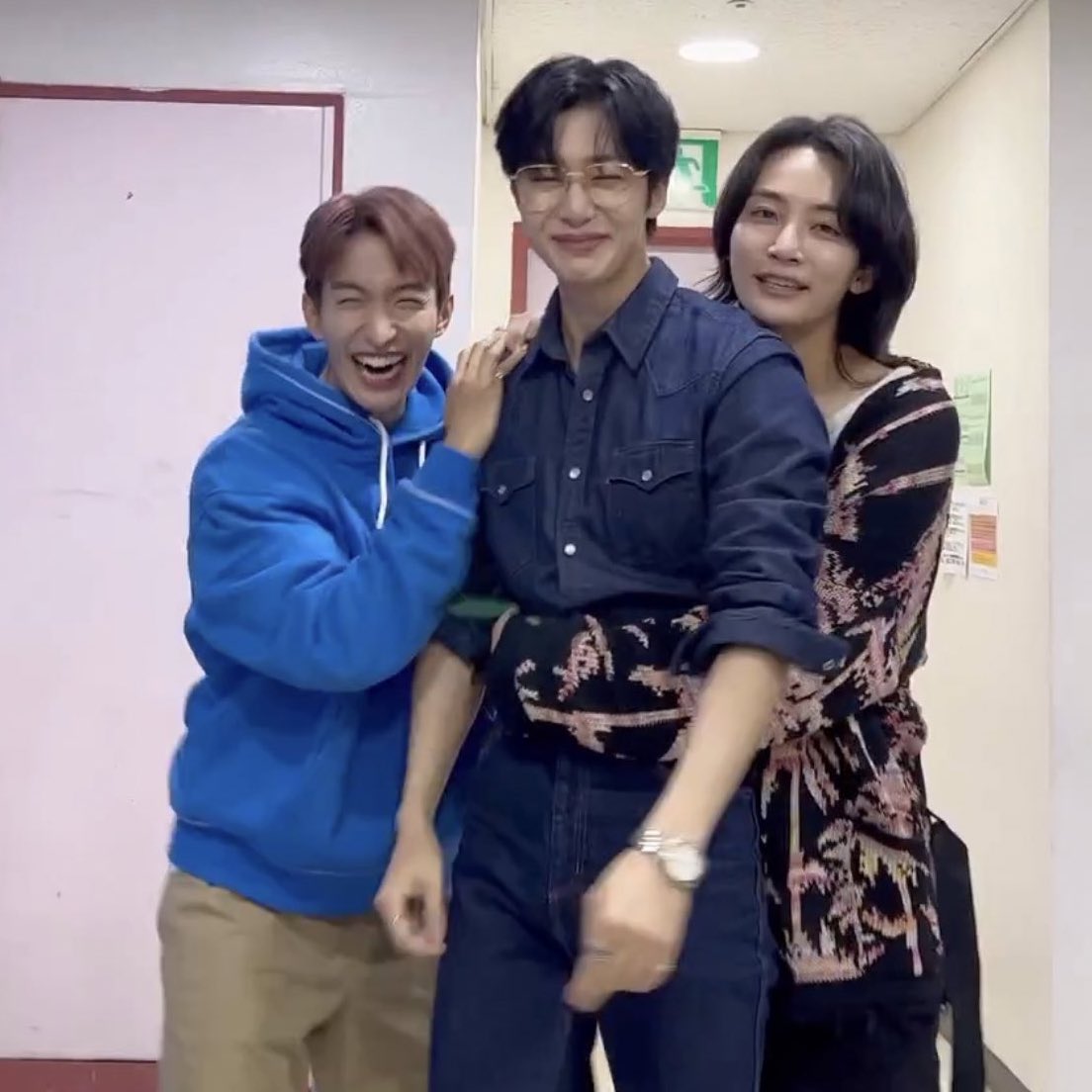 hana on Twitter: "jeonghan mentioned the other day that he’ll look for hyungwon to do the super ...