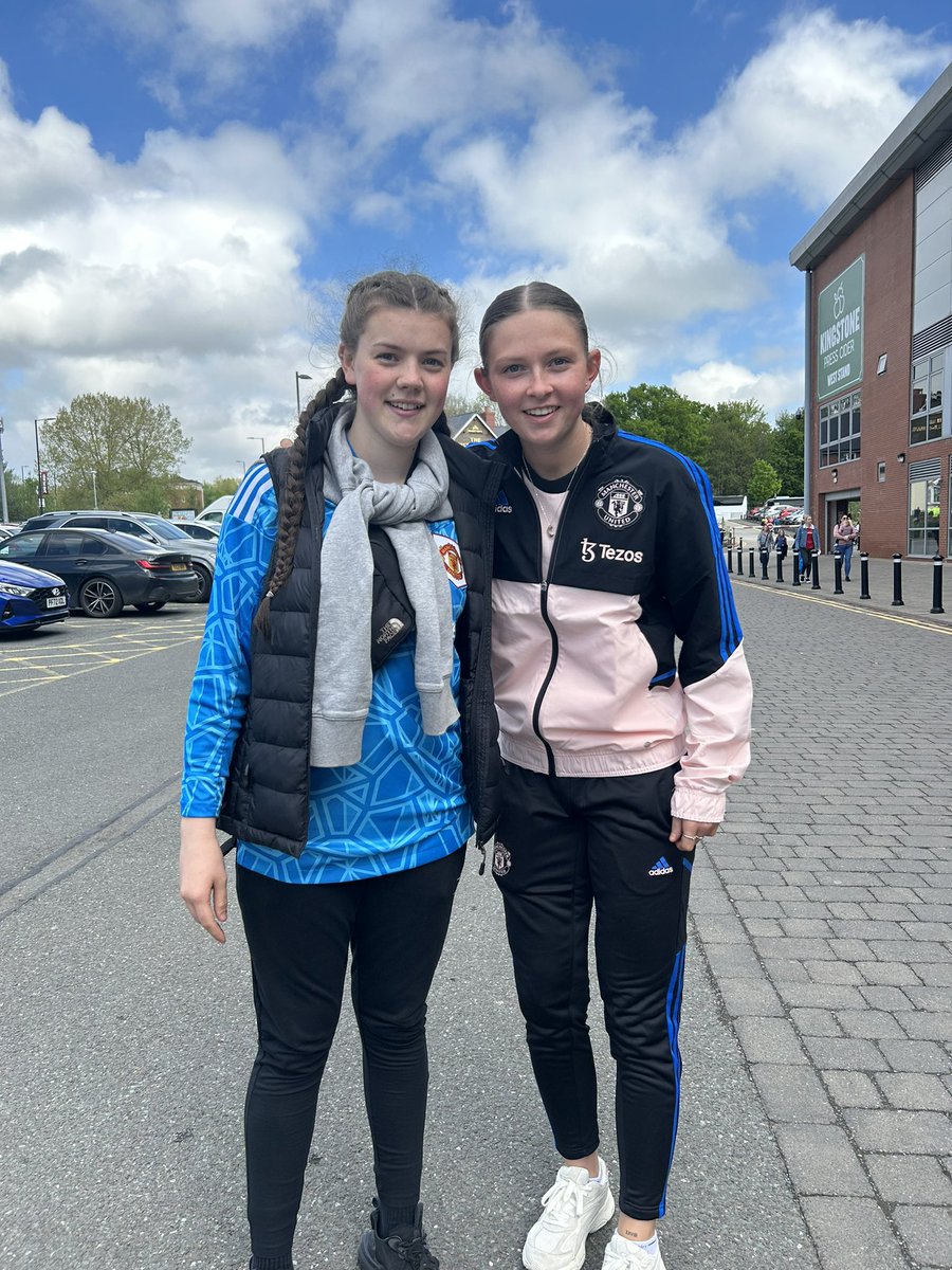 Isabelle On Twitter Loved Meeting Our Newest Red Today Nicest Person Ever Evierabjohn Thank