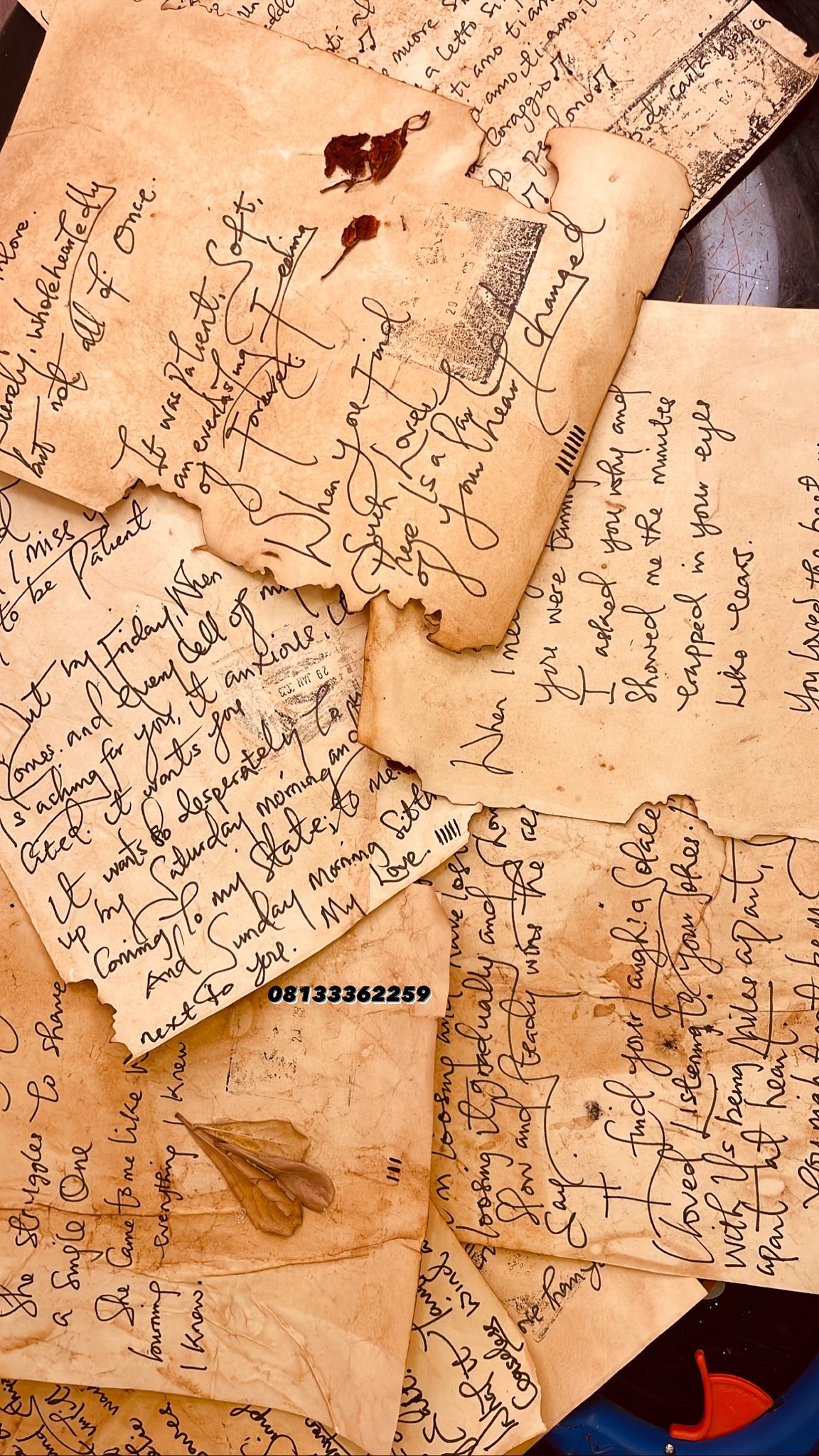 Vintage Letters Wallpaper