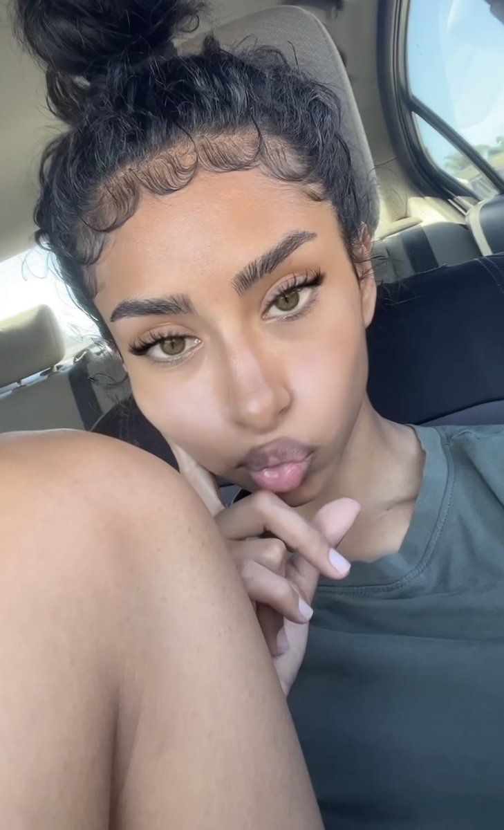 Kani on Twitter: "32 has never looked so good"