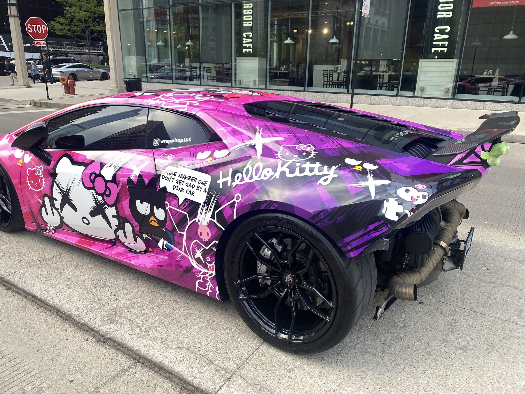 Lamborghini Hello Kitty