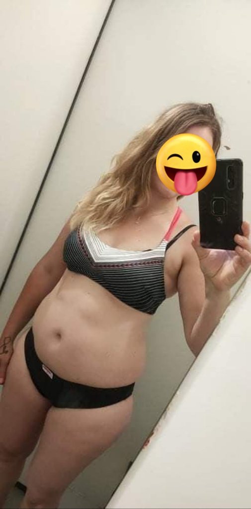 Liloetstich🤩 on Twitter: "@lafrancecoquine Essayage de maillot de bain a Decathlon 🥰🥰 tjrs une ...