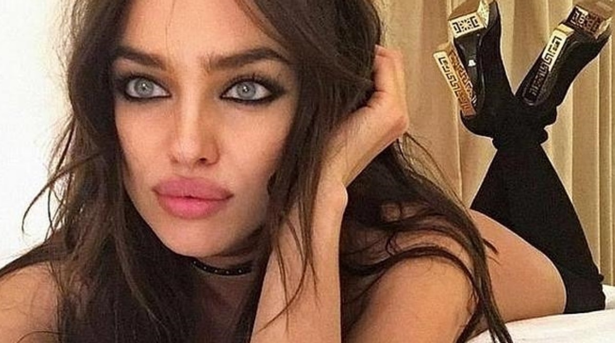 Puebla on Twitter: "Irina Shayk más guapa que nunca y marcando todo se le deja ver su delantera ...