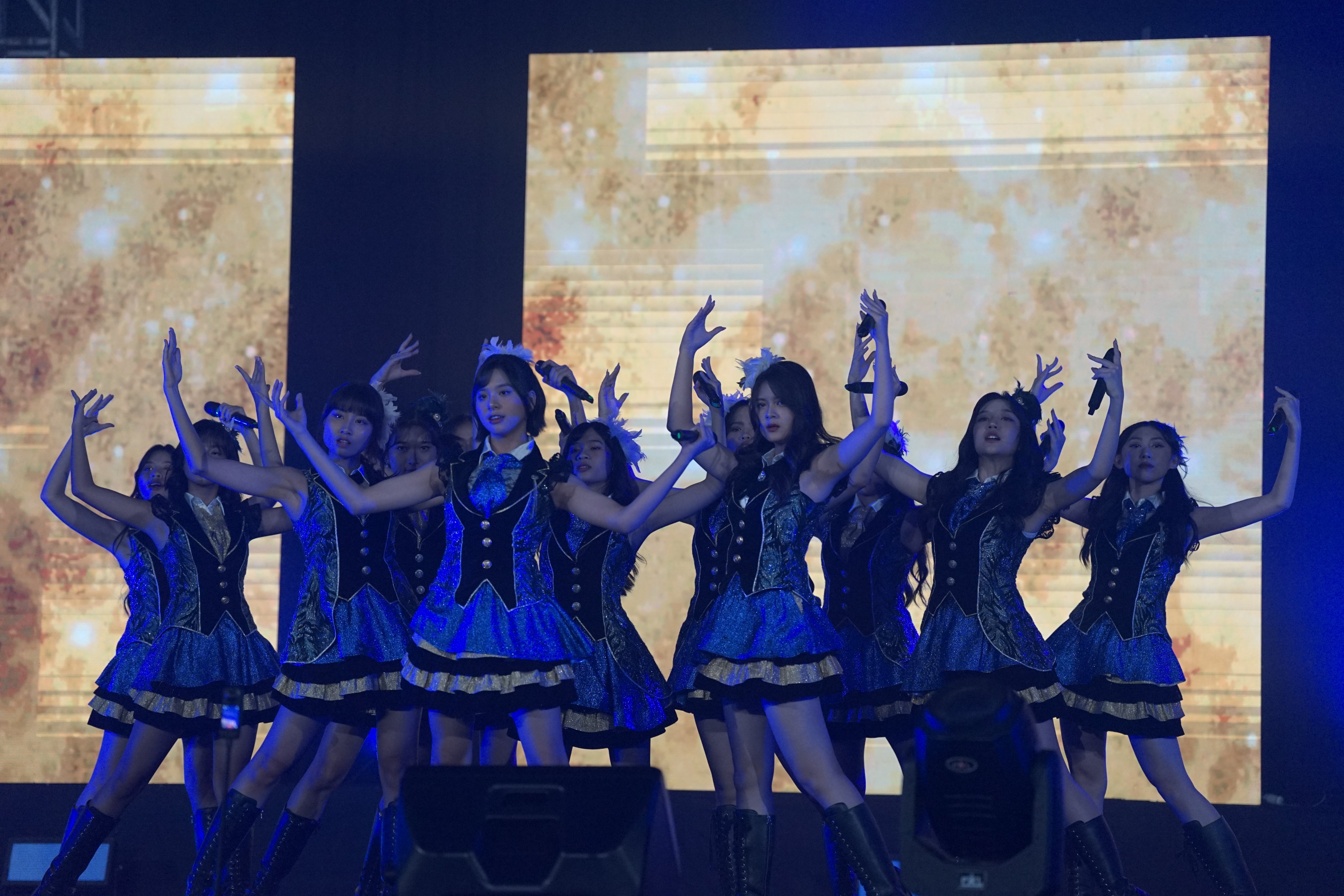 yayaaaa (@yayaafy) / Twitter