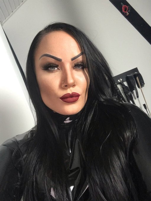 TW Pornstars - 👑Miss Shiny Queen 👑. The most retweeted pictures and ...