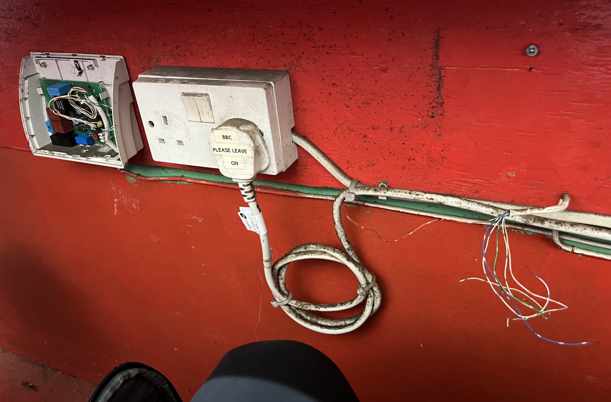 Tom Cameron on Twitter: "If I plug my laptop in, will the Swindon press box explode? https://t ...