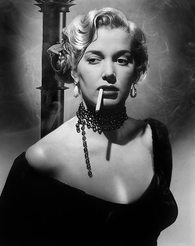Sweetlou On Twitter Beverly Michaels Vintage Beauty Sexy Dangle