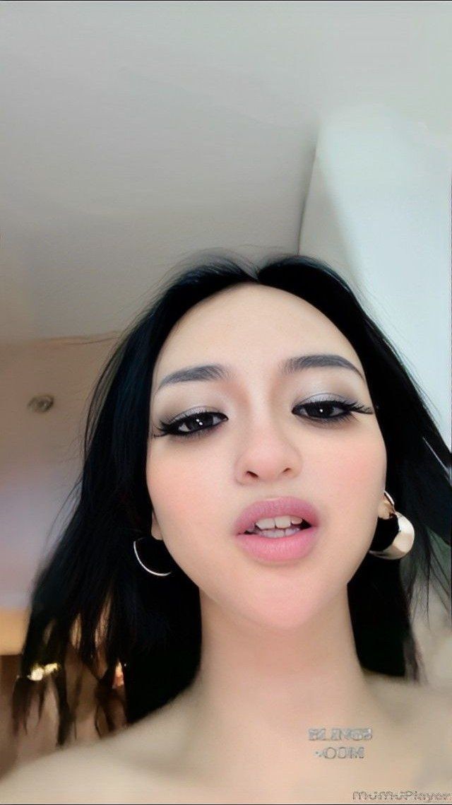 Dunia_gelap on Twitter: "OppyLany https://t.co/nQN5IjBXIH https://t.co/WySSmw5syF" / Twitter