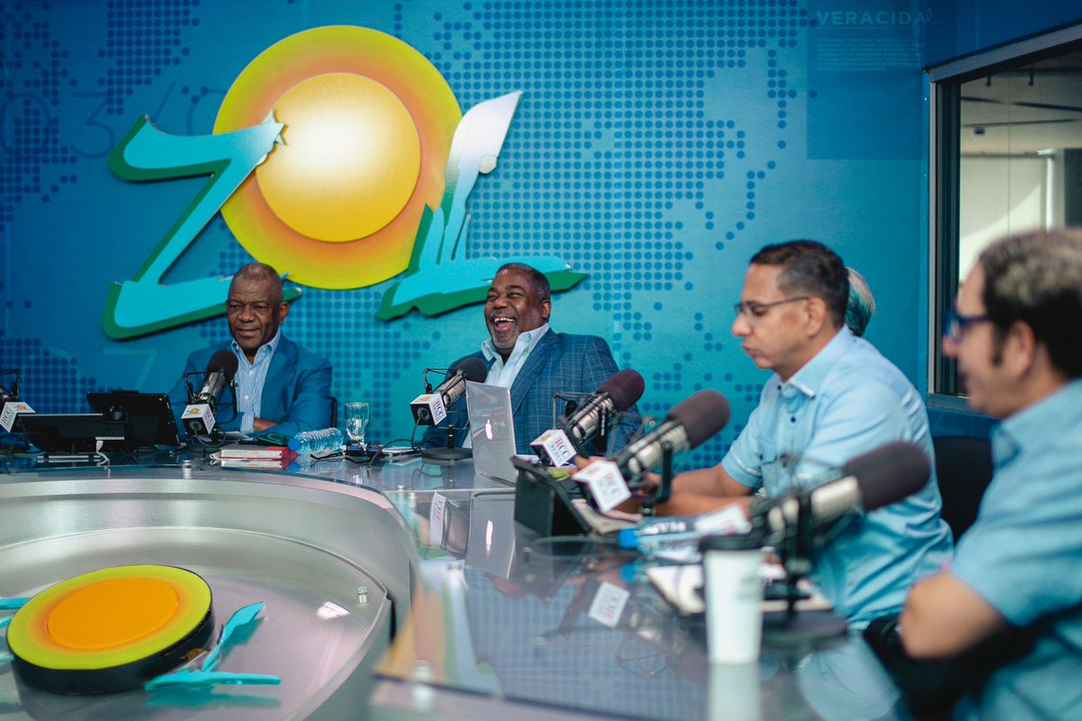 Tony Peña on Twitter: "Agradezco al equipo del programa “Sol De La Mañana” de @ZOLFM1065 por la ...