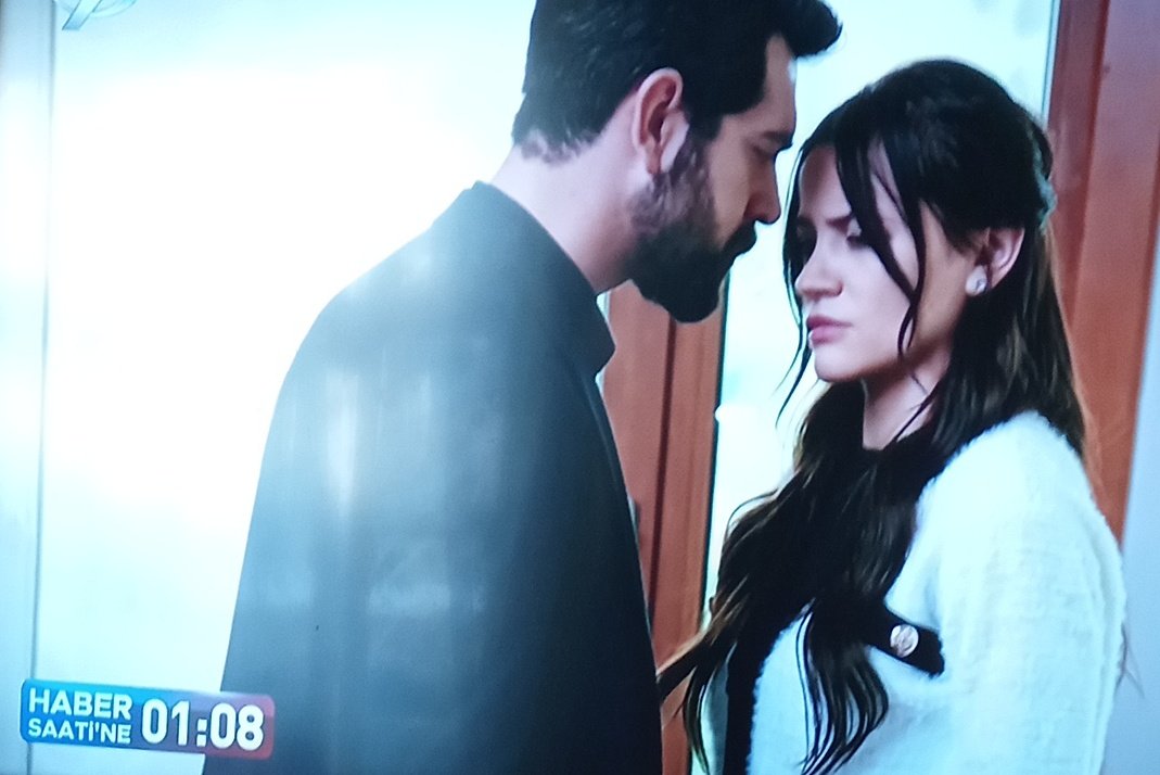 Esracicen86@hotmail.Com on Twitter: "Baran dilan eşi kavga etti 👊 baran karabey dilan eşi ...