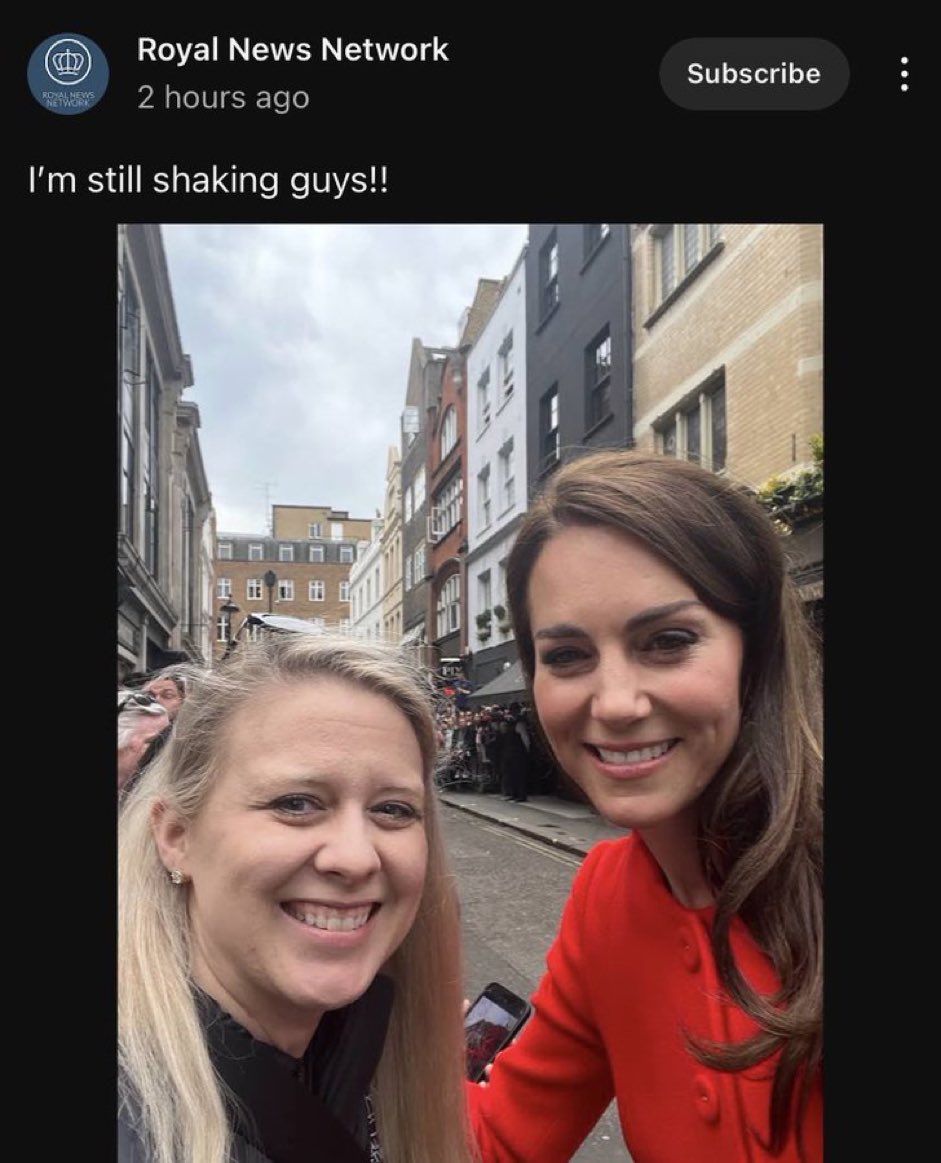 Alexis 🎖️mnosl On Twitter This Is The Woman Who Was Taking Selfies