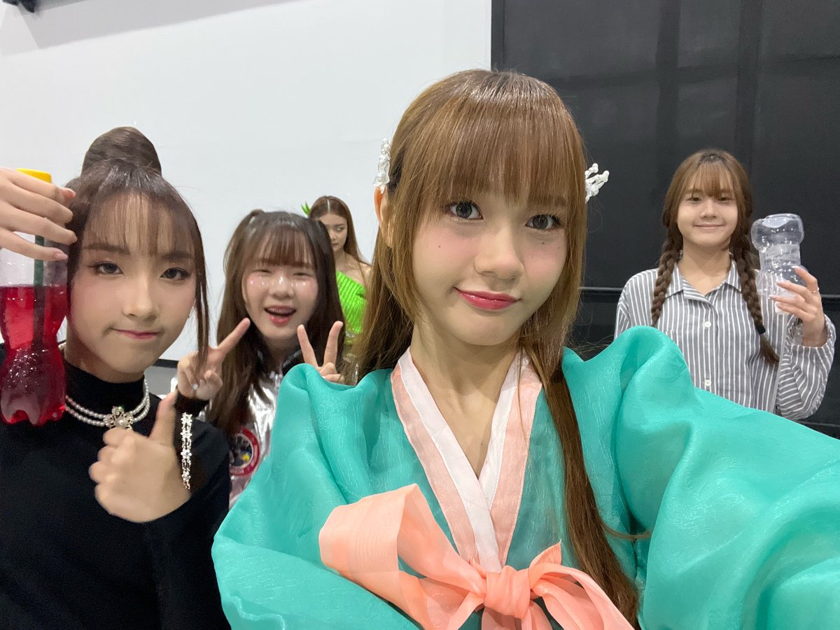 palmmy cat cafe˚₊·—̳͟͞͞♡ on Twitter: "🐈— update ☆ IAM48 : palmmy with : #EmmyBNK48 #MichaBNK48 # ...