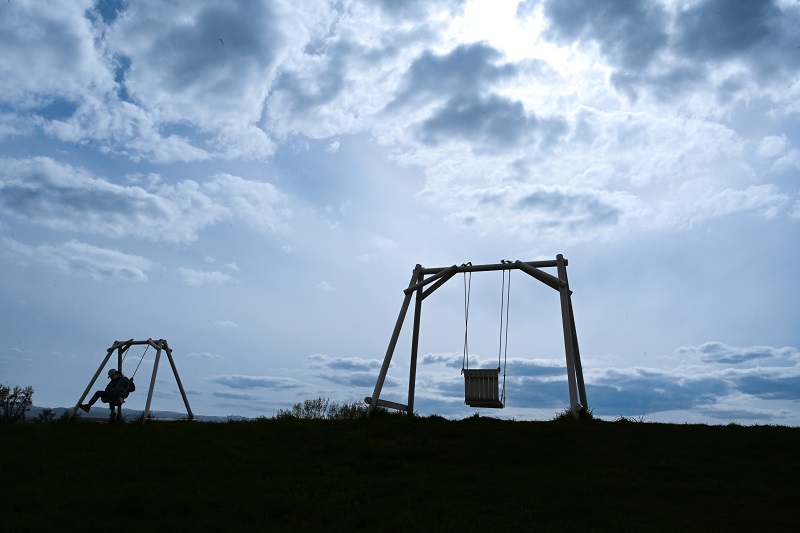 PREZO（プレゾ） on Twitter: "先日、#旭川 の”#上野ファーム”に行ってきました🌼 絵本の中に迷い込んだような気分😊 チューリップやスイセンなど色とりどりの花々の景色に癒され ...