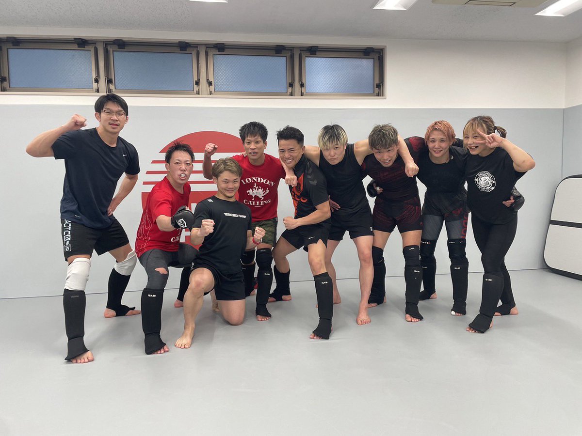 上田貴央【FIGHTER’S FLOW】 on Twitter: "本日のFIGHTER’S FLOWプロ練！ みんなで楽しく厳しく！"