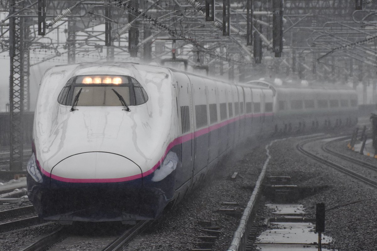 にしこく on Twitter: "2023/5/7 ① 9164B E2系 J66編成 やまびこ164号 ② 144B E2系 J68編成+E3系 L65編成 やまびこ・つばさ144号"