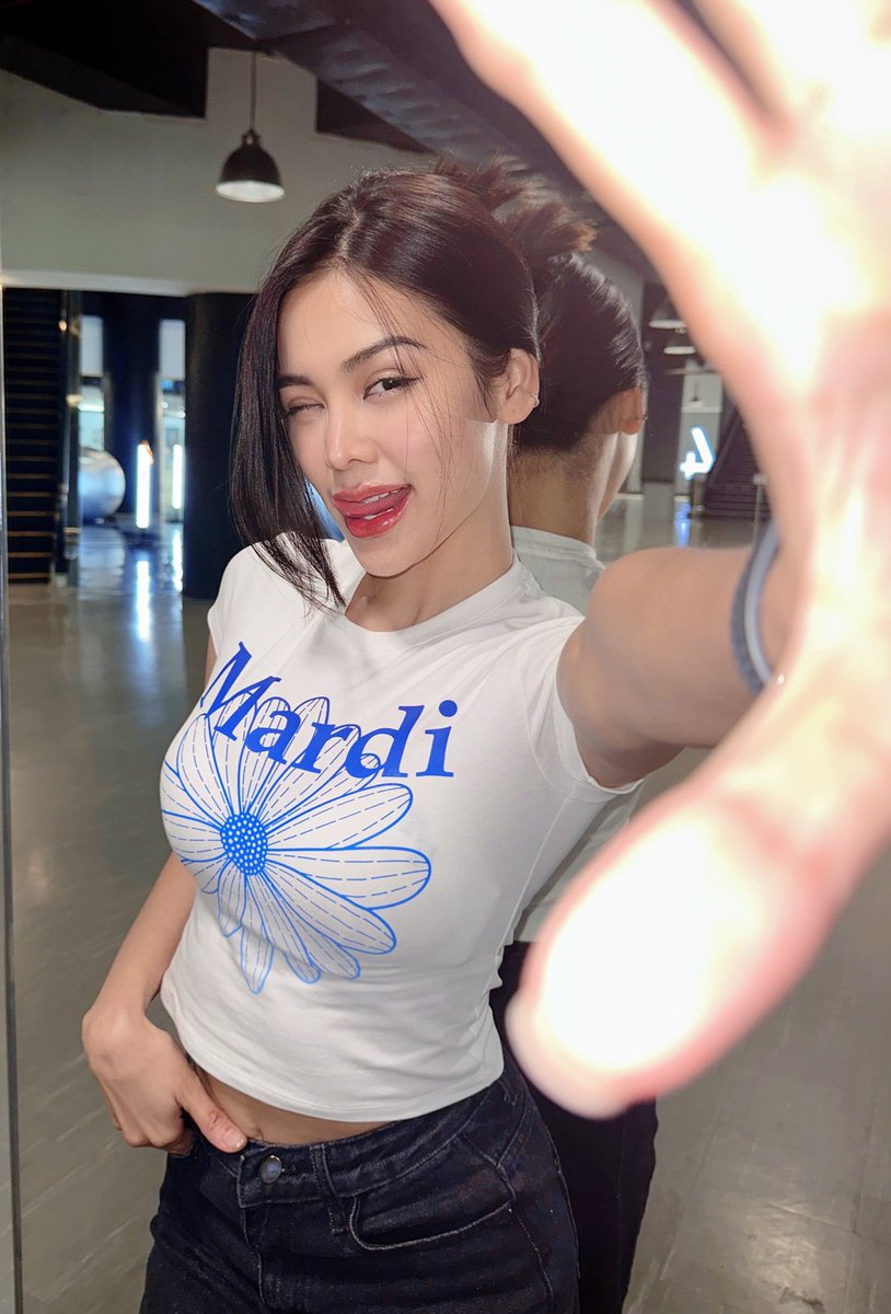 Engfa Waraha on Twitter: "🤍"