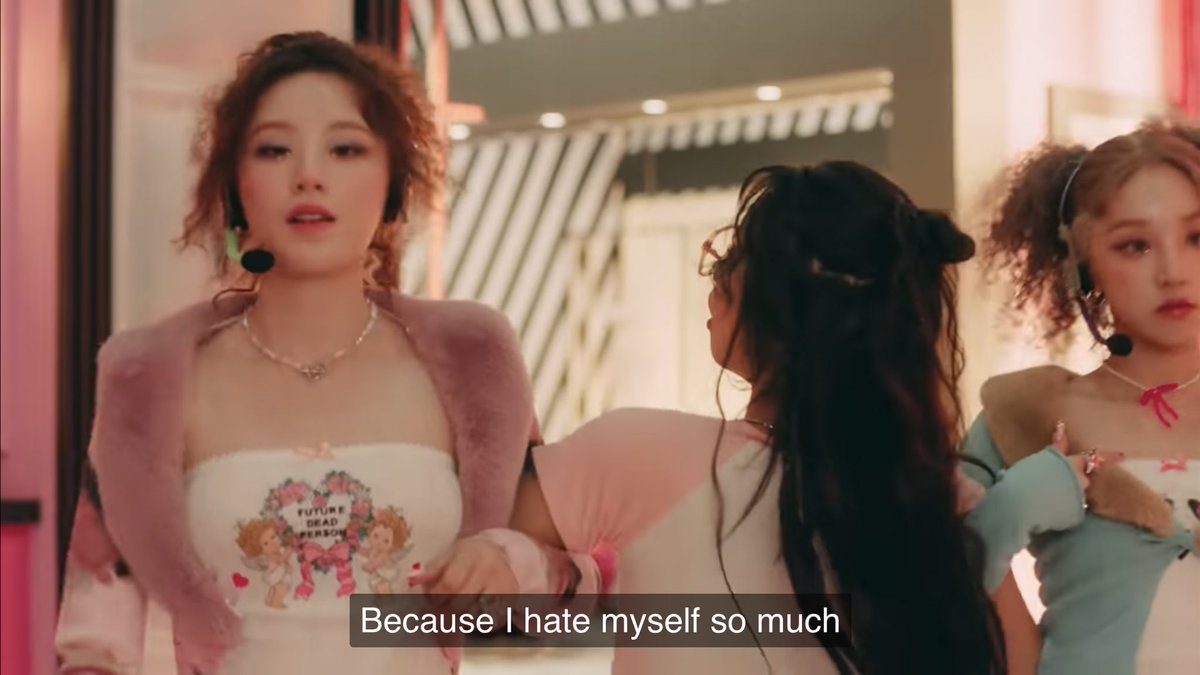 ʚïɞ soyeon’s gf (real) ♤ on Twitter: "“i hate myself so much” to “i wanna be loved”