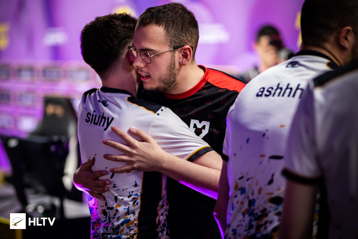 siuhy wyeliminował dziś z Majora swoich kolegów z MOUZ NXT - EPICPLAYZ.pl