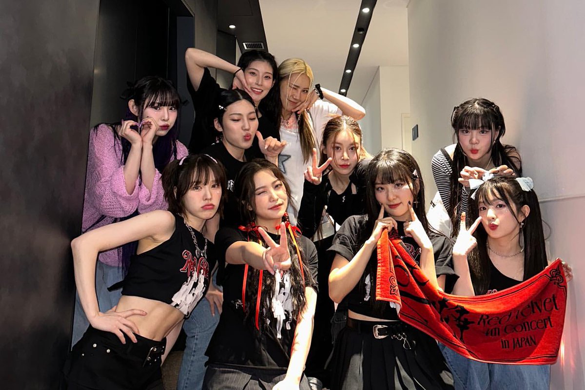 WENDY THAILAND💙 on Twitter: "todayis_wendy Instagram Update - 10P1V น้องวานมาลงรูปในคอนเสิร์ต R ...