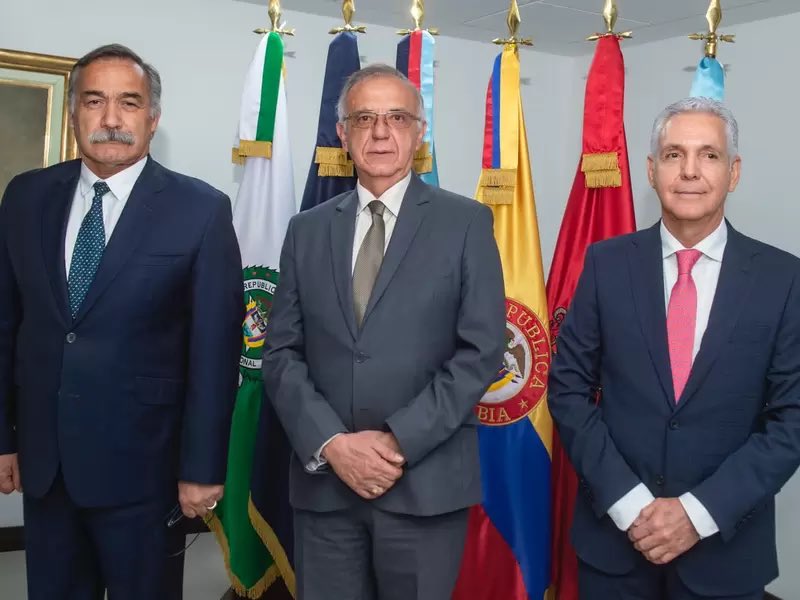 La Silla Vacía on Twitter: La Silla Vacía on Twitter: