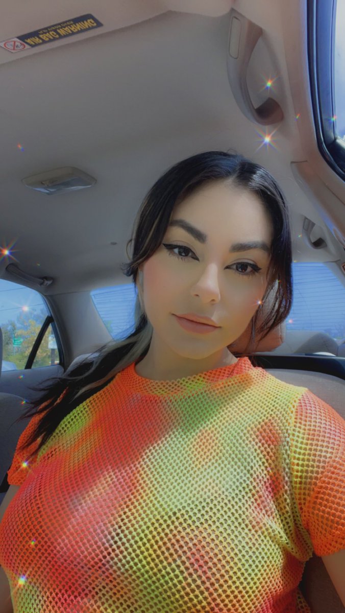 女 | Baeleeena on Twitter: