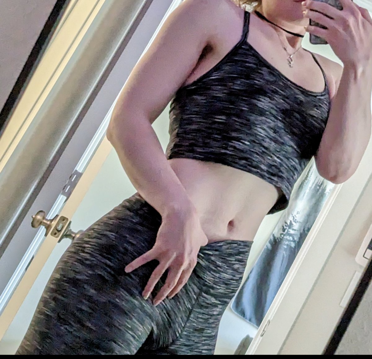 Lauren Daly 🏳️‍⚧️ 🔆 on Twitter: "Another progress post for tummy Tuesday 🥰"
