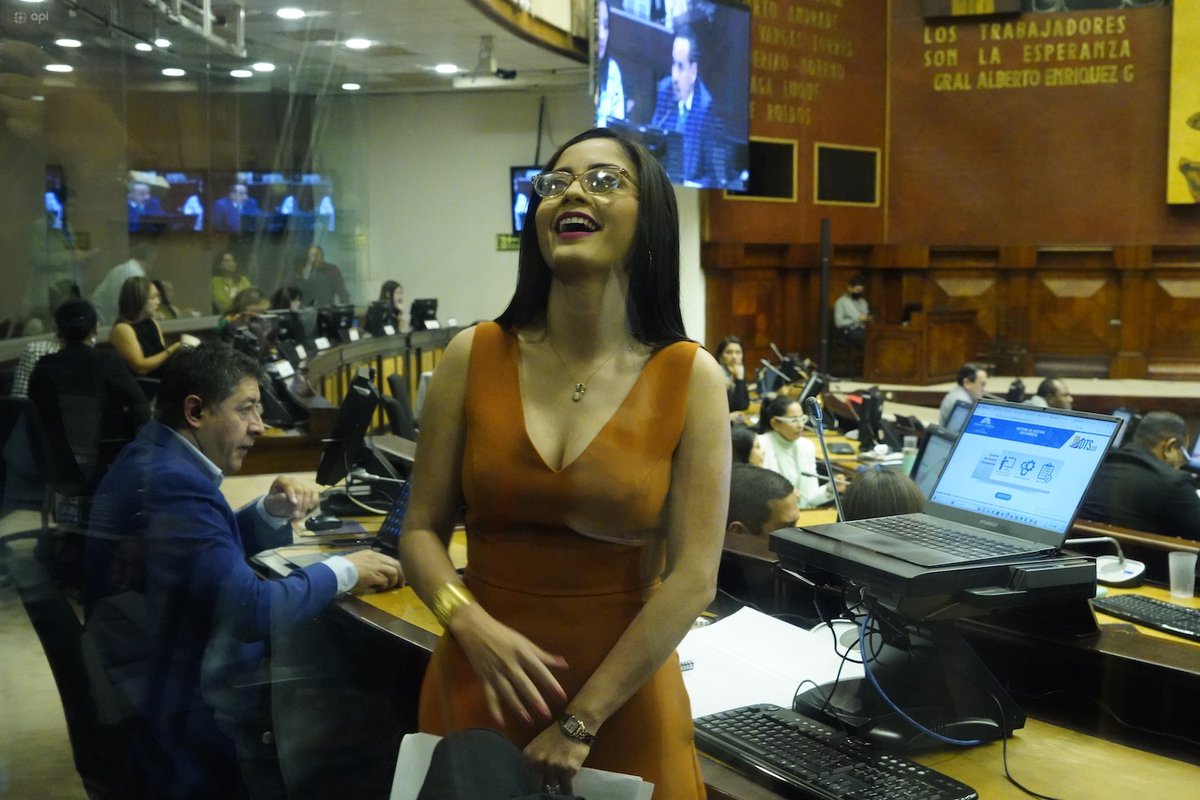 La República Ec On Twitter Asamblea Aprueba Seguir El Juicio Político