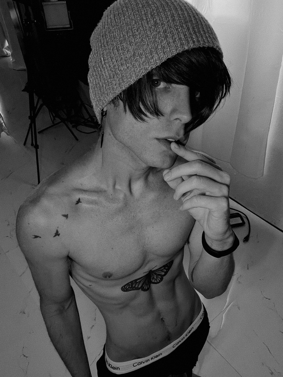 Joel Poe on Twitter: "🧐 https://instagram.com/joelpoetato"