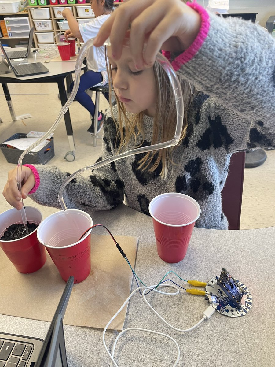 Micro:bit Educational Foundation on Twitter: "RT @MrsHessel7: Using ...