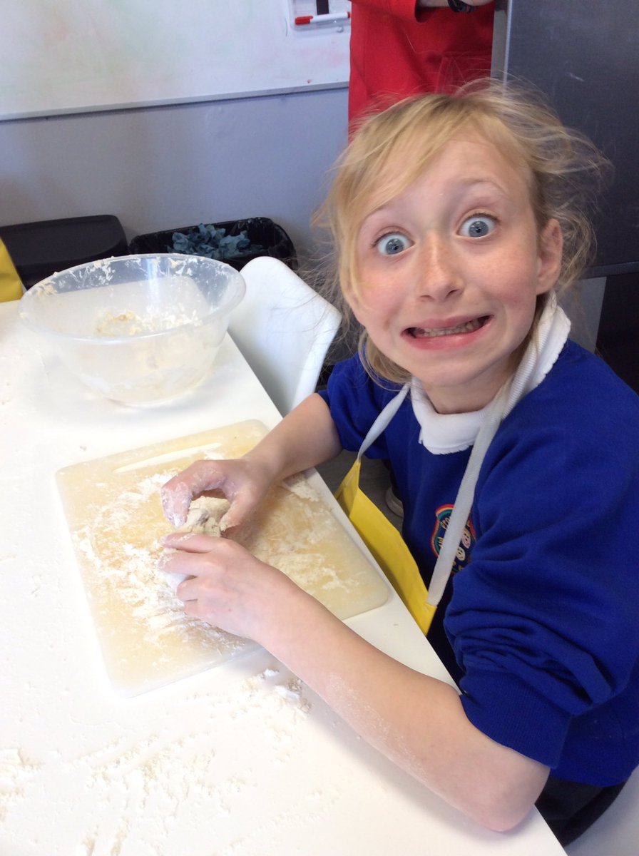 MythamPrimarySchool on Twitter: "Seahorses baked pitta bread yesterday afternoon, #dt #foodTech ...