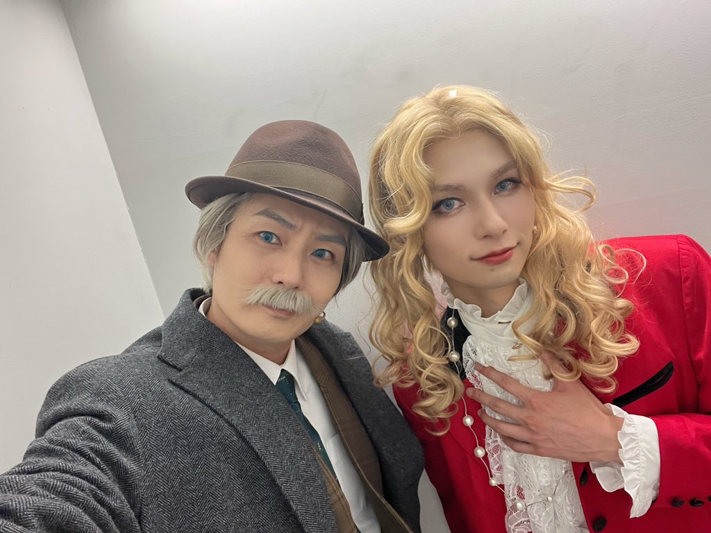 八神蓮Official on Twitter: "明日から本番🌹 薔薇のように美しい🌹 @YUKI_SOLIDEMO #エロイカ #エロイカより愛をこめて"