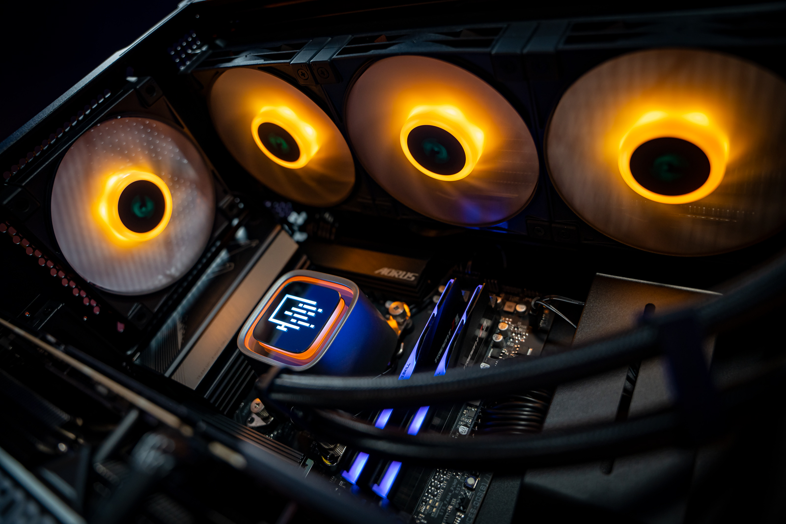 StinceBuilt.com on Twitter: "This Custom @NZXT H7 Build for @aqSage of @OMiTGG is 100% 🔥. Who's ...