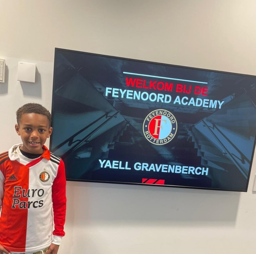 Feyenoord Youth Watcher on Twitter: "Yaell Gravenberch, a son of Danzell Gravenberch, joins ...