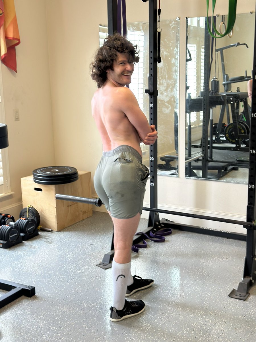 caleb on Twitter: "I’m getting way too hot…"