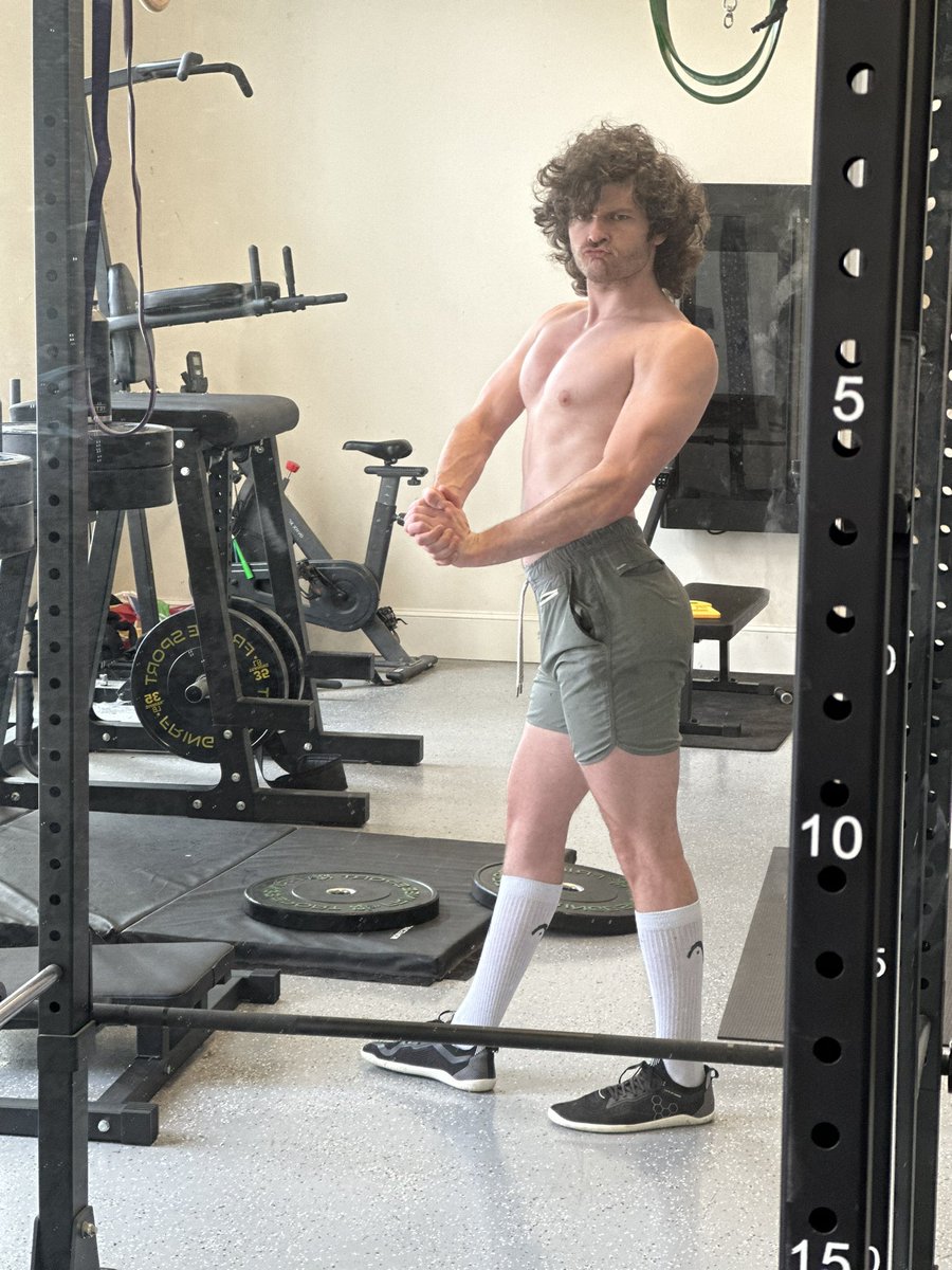 caleb on Twitter: "I’m getting way too hot…"