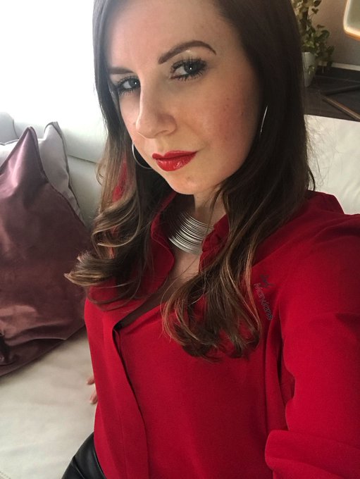 TW Pornstars - Lady MaryJane. Pictures and videos from Twitter.