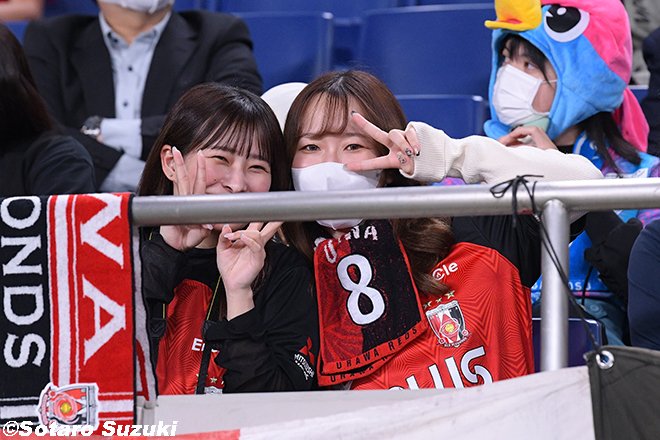 サッカーダイジェスト On Twitter 📷フォトギャラリー📷 平日ホーム開催!埼スタに浦和レッズサポーターの声援が響き渡る! 👉vfllxjcfji J