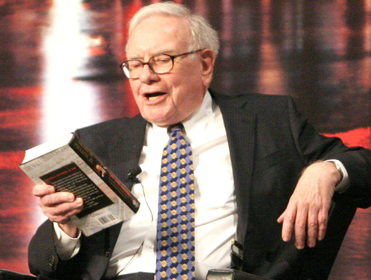 Warren Buffett's success stems from lifelong learning. He reads Books ...
