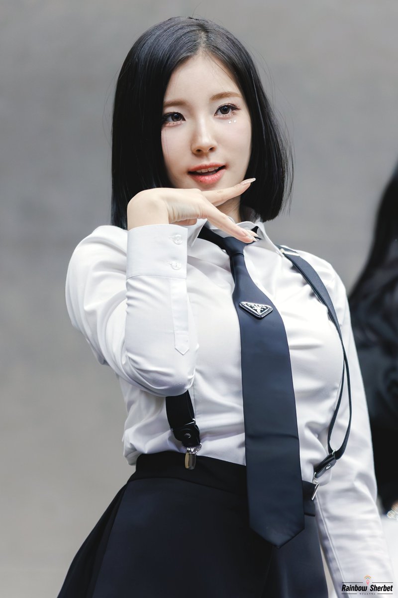 Rainbow Sherbet on Twitter: "230506 마포청소년센터 팬싸인회 @IOK_ALICE #앨리스 #소희 #ALICE #Sohee"