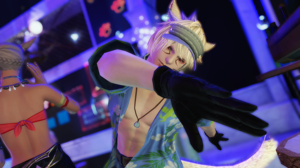 Okashiya@ff14 on Twitter: "今日は #ODILE_ff14 でひたすらメンズ撮影！ 2枚目のぶろーさんの動きが面白かった 4枚目のアンクさんは歯が出てる ...