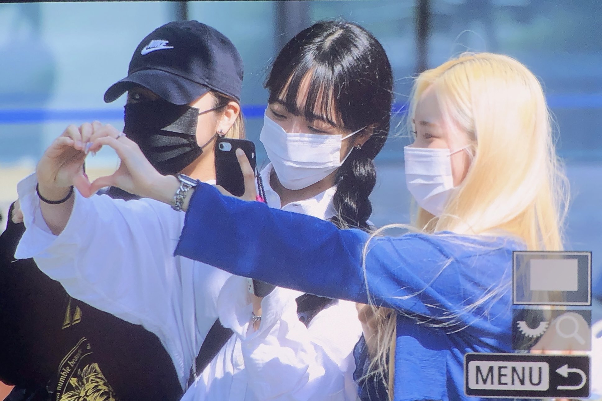 nugu promoter on Twitter: "BEBEZ went to see ADYA’s debut stage on Mcountdown today to support ...