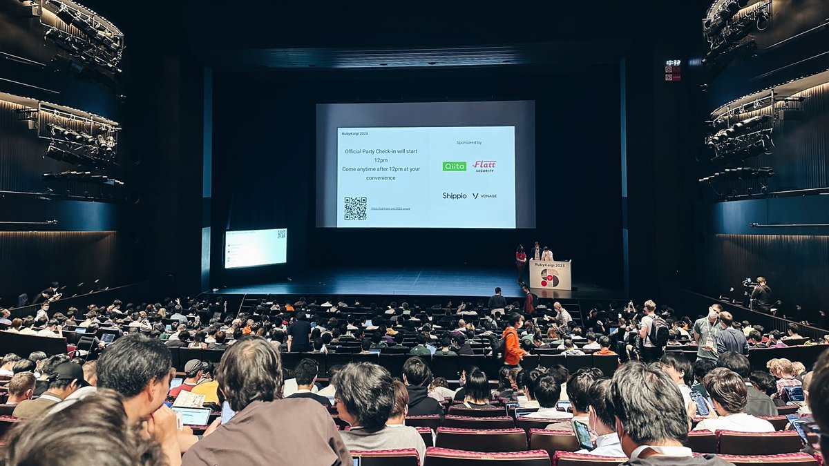 株式会社Flatt Security on Twitter: "MatzさんのKeynoteが進行しています。開始前のスライドにFlatt Securityのロゴが😳 ...