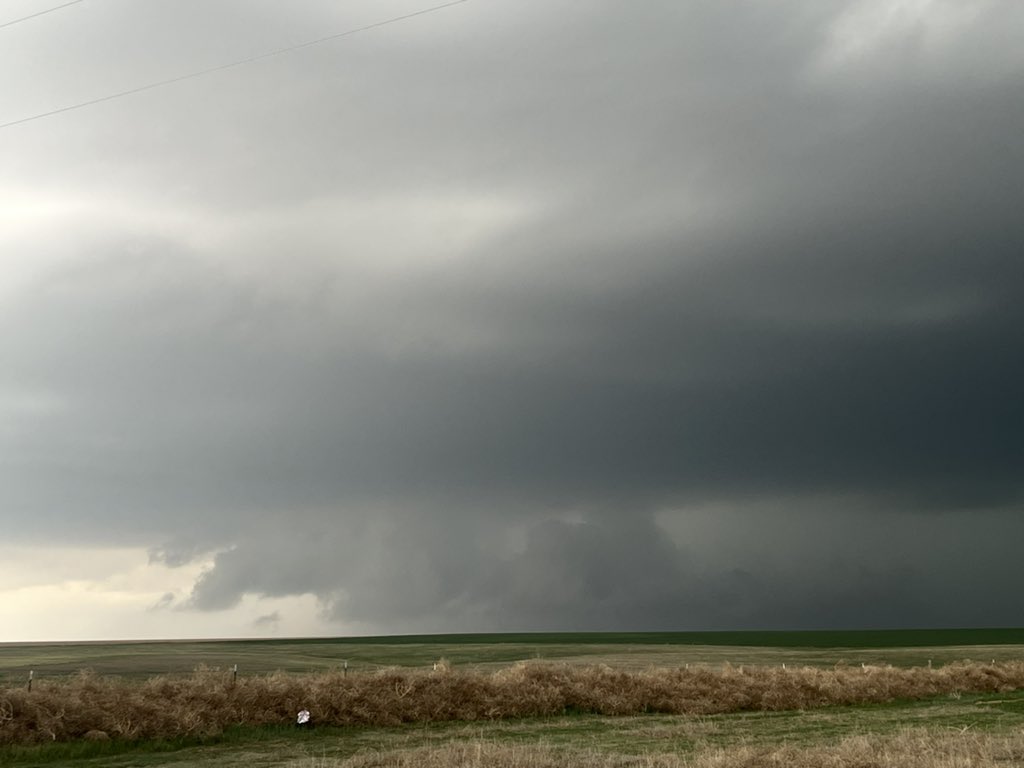 Rob Hoff 🏔🌌🦜💨 on Twitter: "Some outflowy chonk near last chance. Underwhelmed tho"