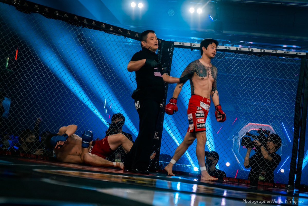 BreakingDown / ブレイキングダウン on Twitter: "／ #BreakingDown8 視聴者投票！ベストバウト・KO賞📣 \ BreakingDown Clubで明日 ...