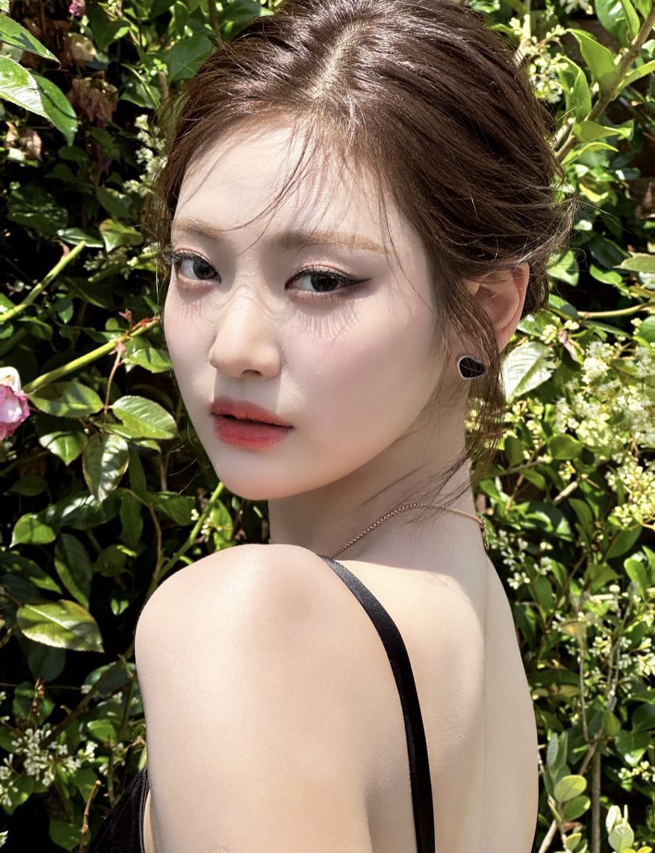 َ on Twitter: "ningning IG story update"