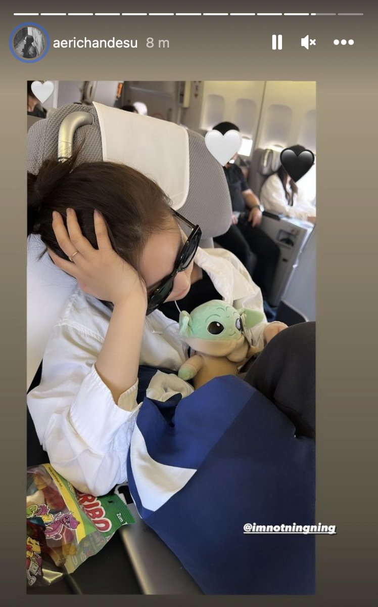 𖠋𖠋 On Twitter พี่เจลถ่ายน้องหนิงลงสตอรี่ ส่วนน้องหนาวก็ถ่ายพี่เจลที่กำลังถ่ายน้องหนิง
