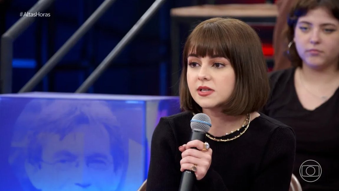 eplay on Twitter: "Klara Castanho é a mais cotada para viver Mariana em #Renascer, segundo Carla ...