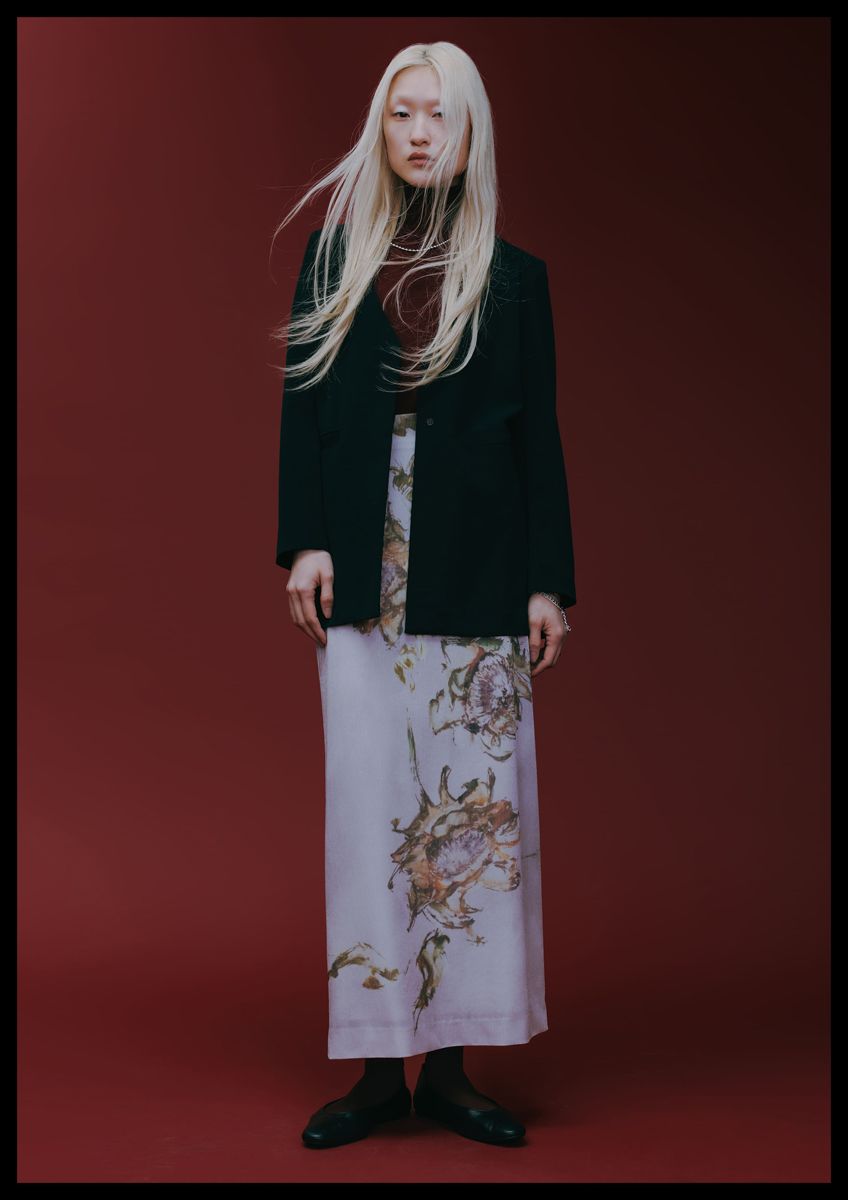 WWDJAPAN on Twitter: "【ルック】「アメリ」2023-24年秋冬コレクション https://wwdjapan.com/articles/1562236?utm ...