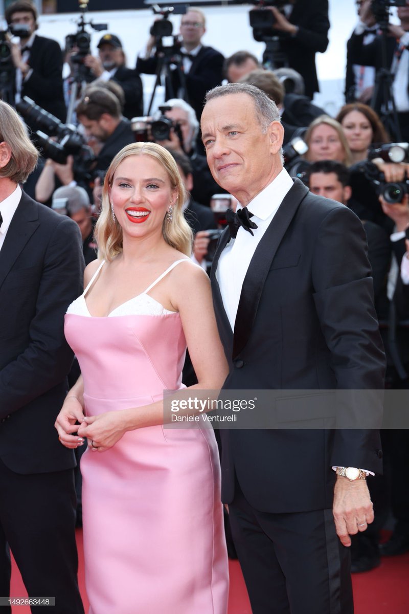 Scarlett Johansson Fanpage on Twitter: "Tom Hanks, Scarlett Johansson, Wes Anderson and Jason ...